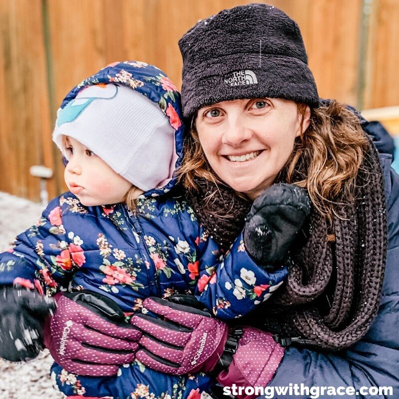 10 Scriptures On Contentment That Will Encourage New Moms